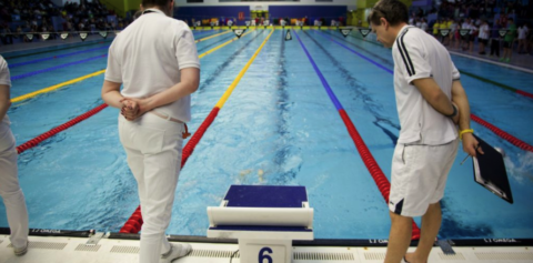 Reglamento de la natación - Nada con Exceso